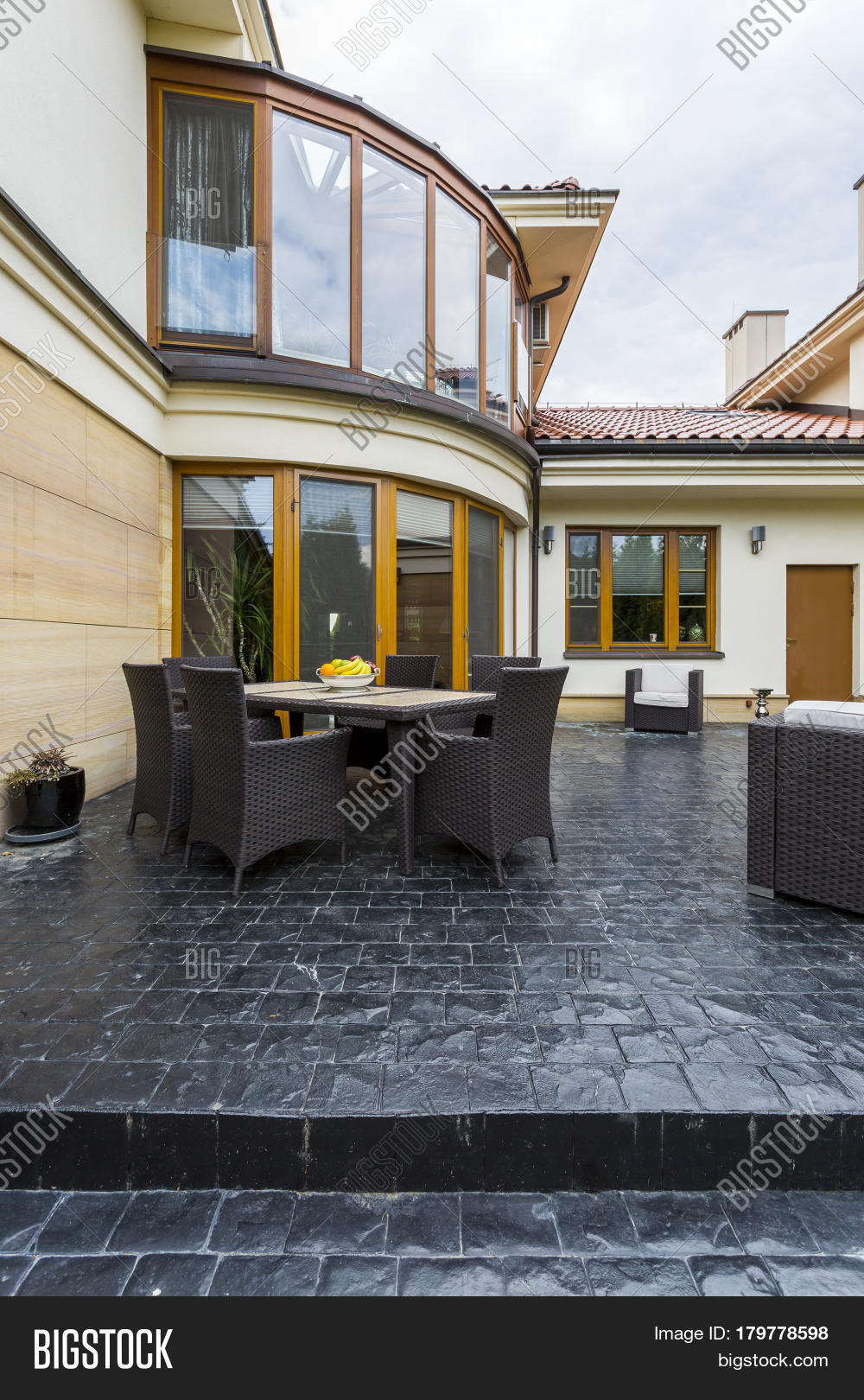 Exterior View New Image & Photo (Free Trial) | Bigstock