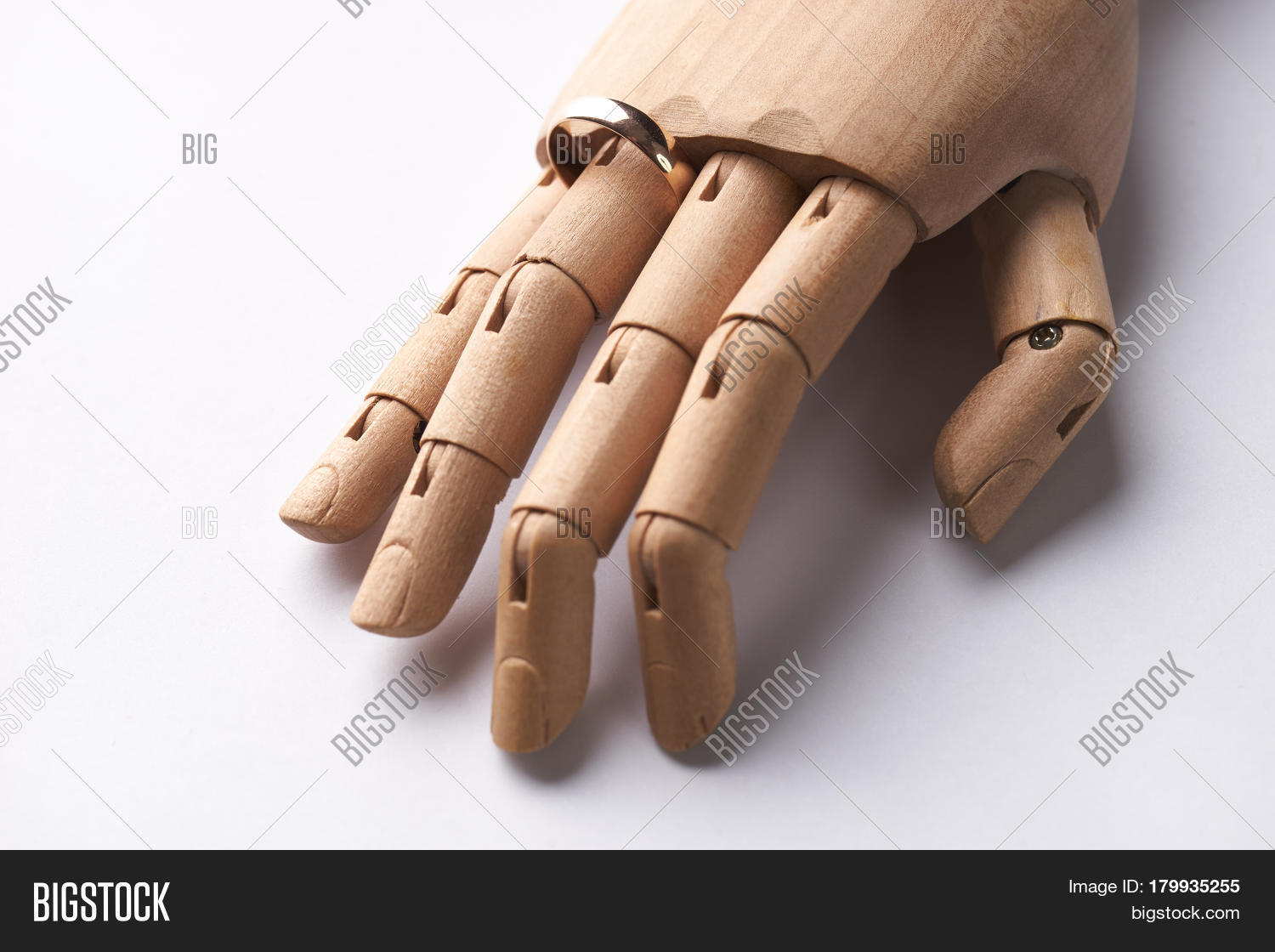 Prosthetic Wooden Hand Image & Photo (Free Trial) | Bigstock