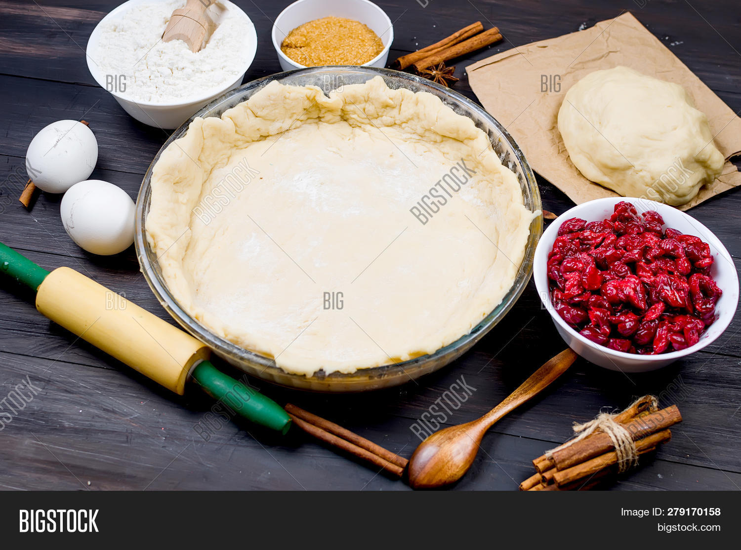 Pie Base Glass Round Image & Photo (Free Trial) | Bigstock