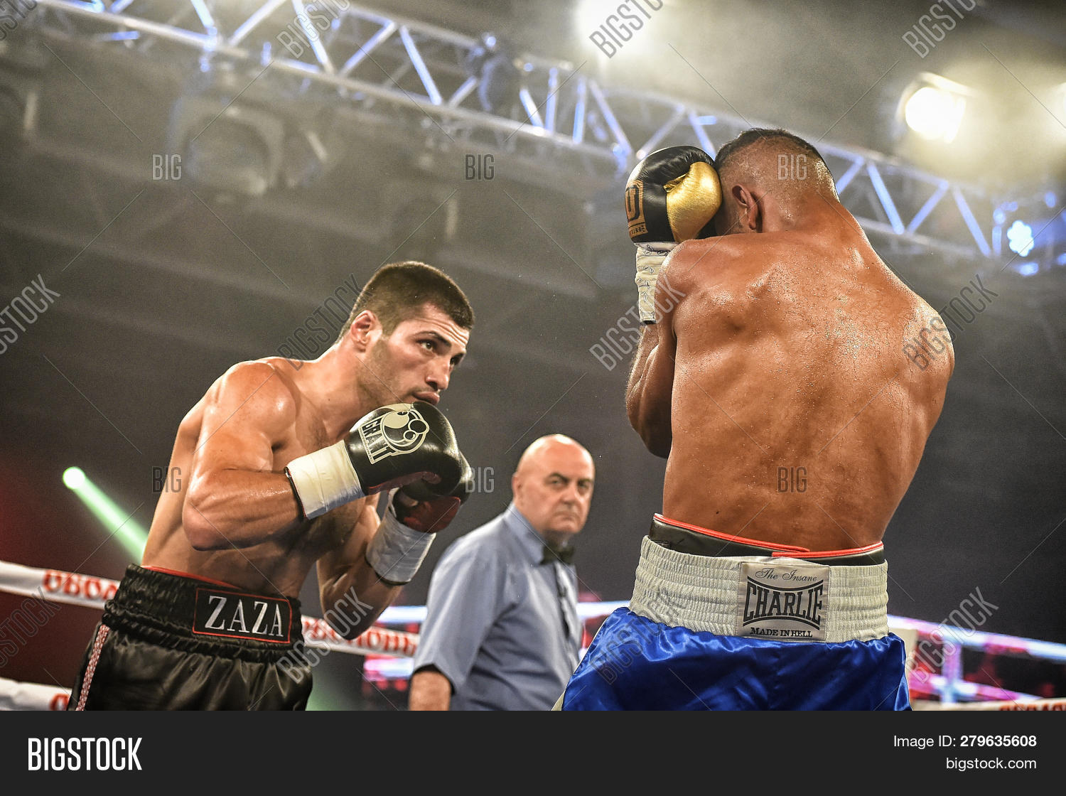 Unidentified Boxers Image & Photo (Free Trial) | Bigstock