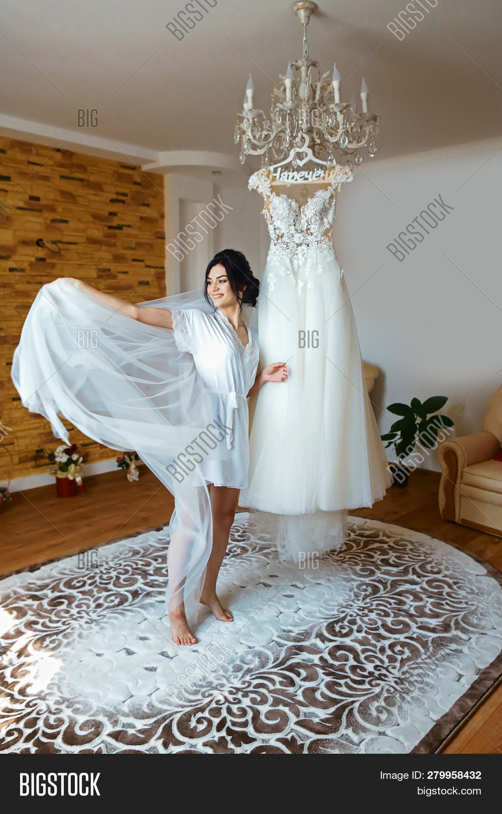 Bride On Her Wedding Image & Photo (Free Trial) | Bigstock