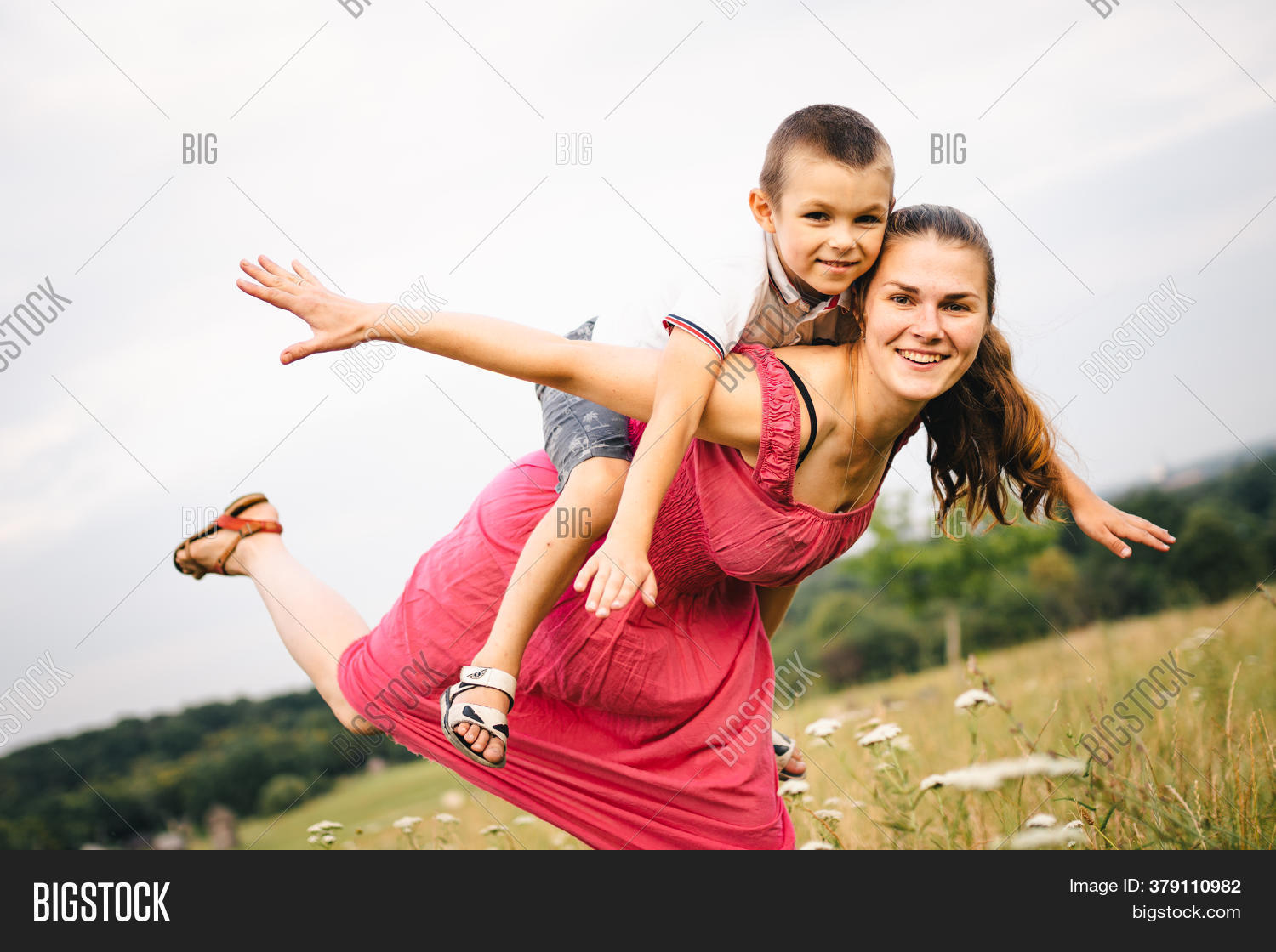 Single Mom Has Fun Her Image & Photo (Free Trial) | Bigstock