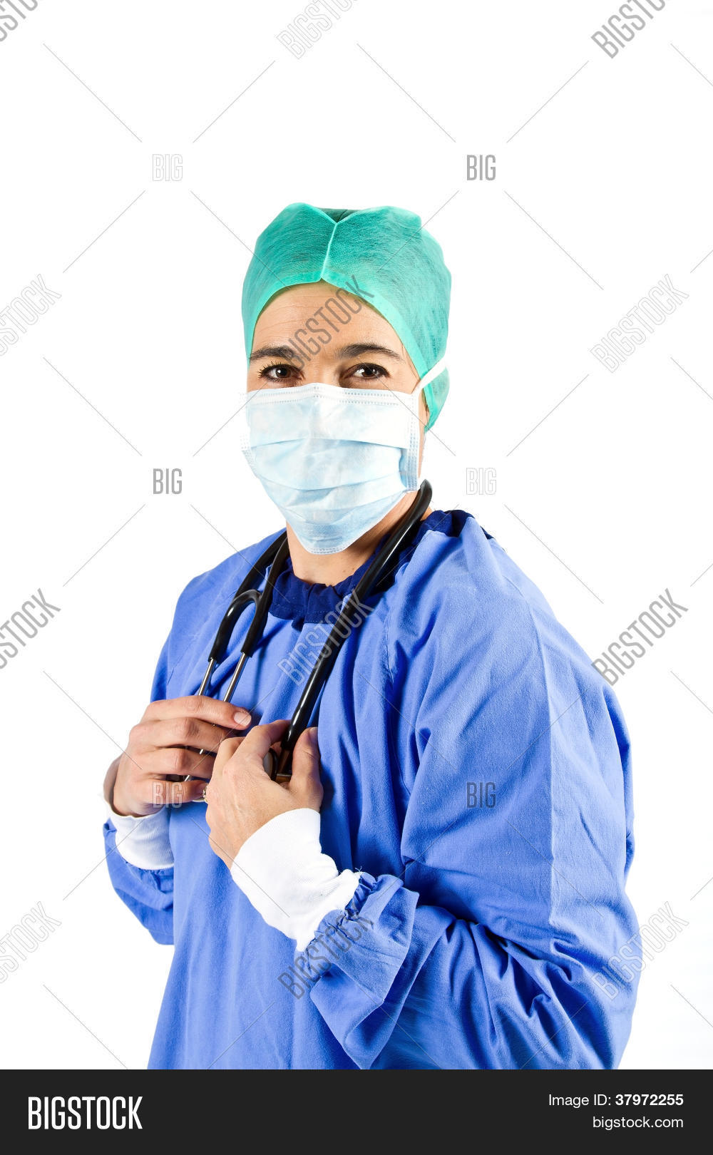 Female Cardiac Surgeon Image & Photo (Free Trial) | Bigstock