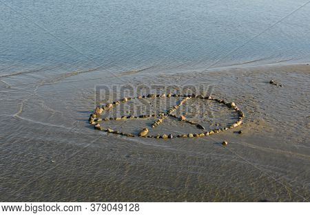 Beach Peace Sign Made Image & Photo (Free Trial) | Bigstock