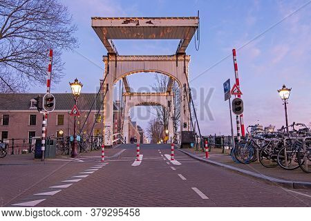 Medieval Drawbridge Image & Photo (Free Trial) | Bigstock