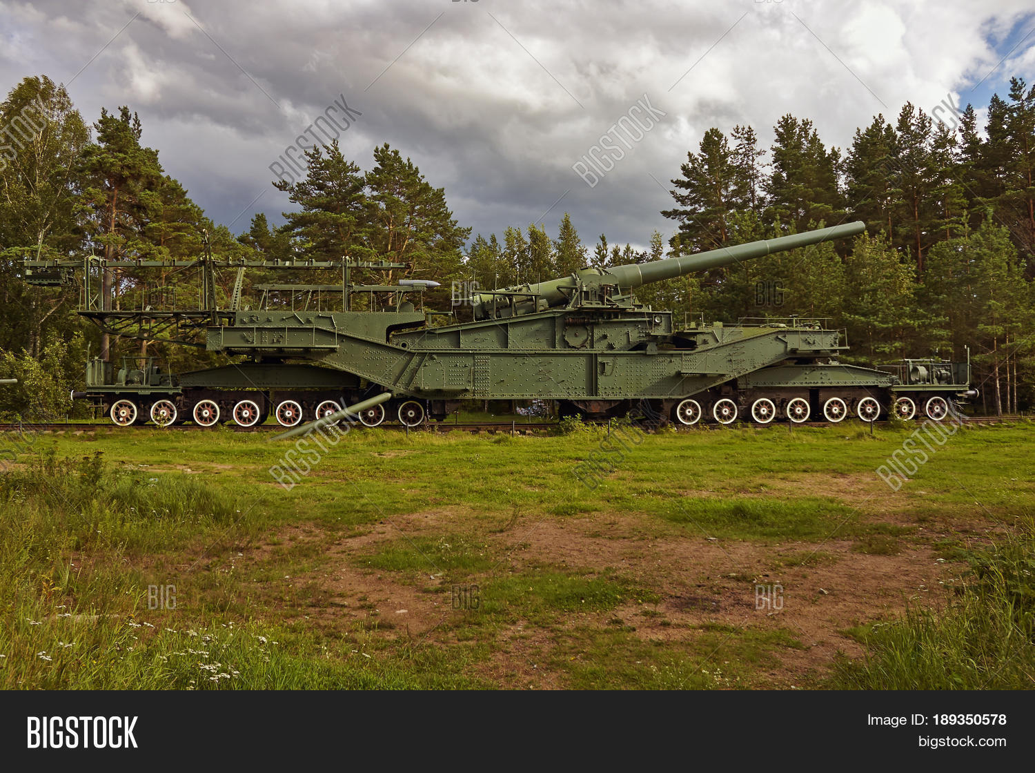 TM-3-12 Railroad Gun Image & Photo (Free Trial) | Bigstock