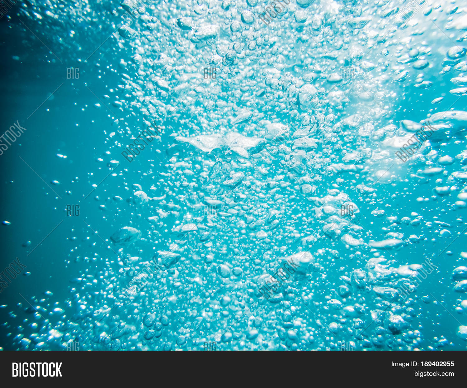 Bubbles Underwater Image & Photo (Free Trial) | Bigstock