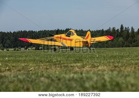 Yellow Airplane Ready Image & Photo (Free Trial) | Bigstock