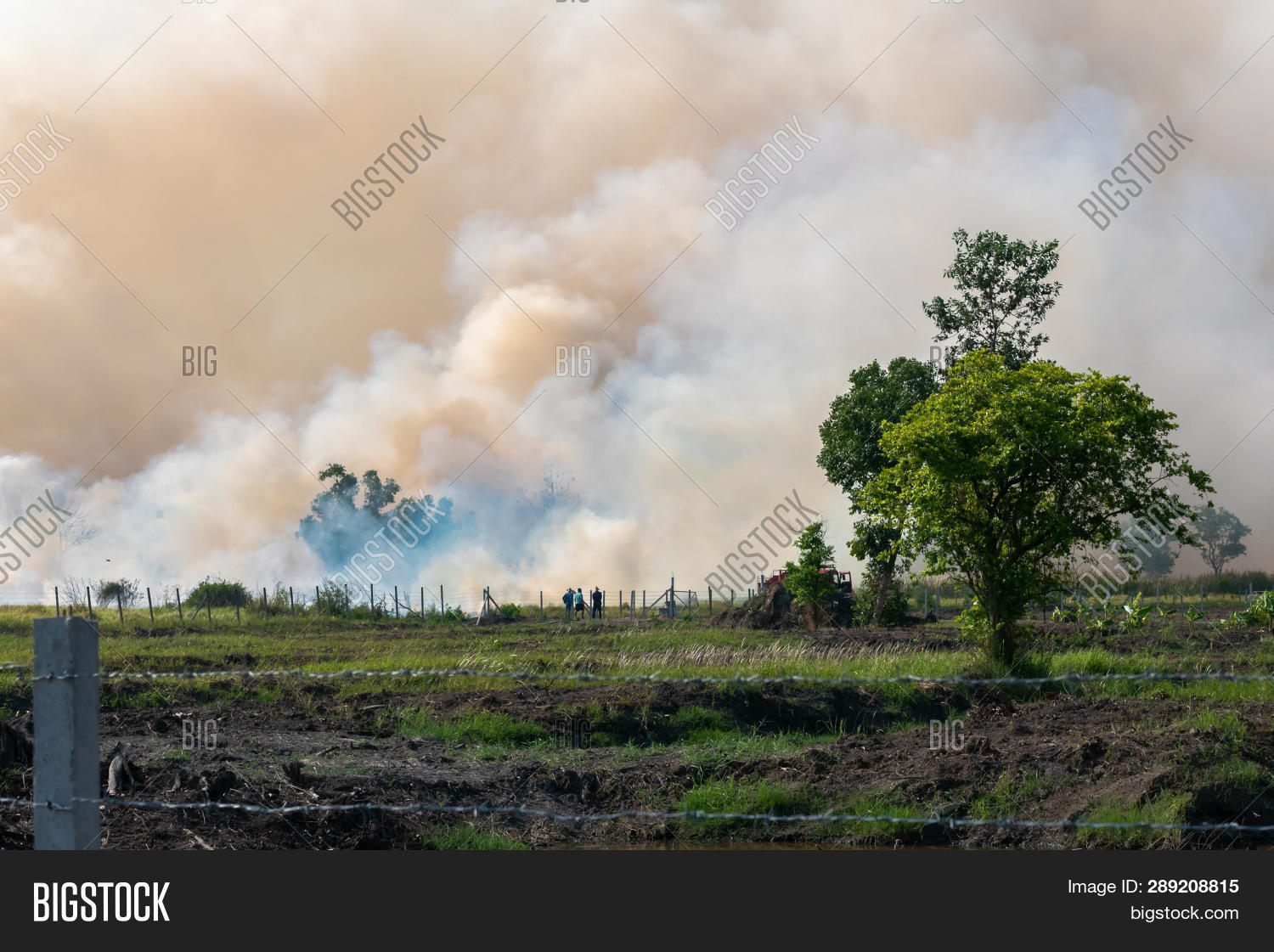Pollution Agricultural Image & Photo (Free Trial) | Bigstock
