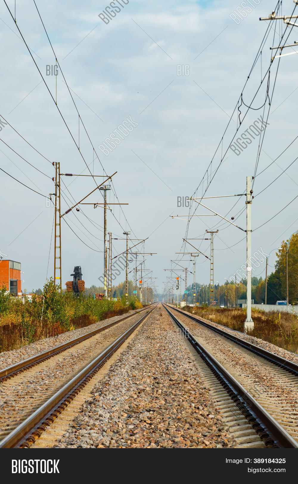 Two Lane Railroad Image & Photo (Free Trial) | Bigstock