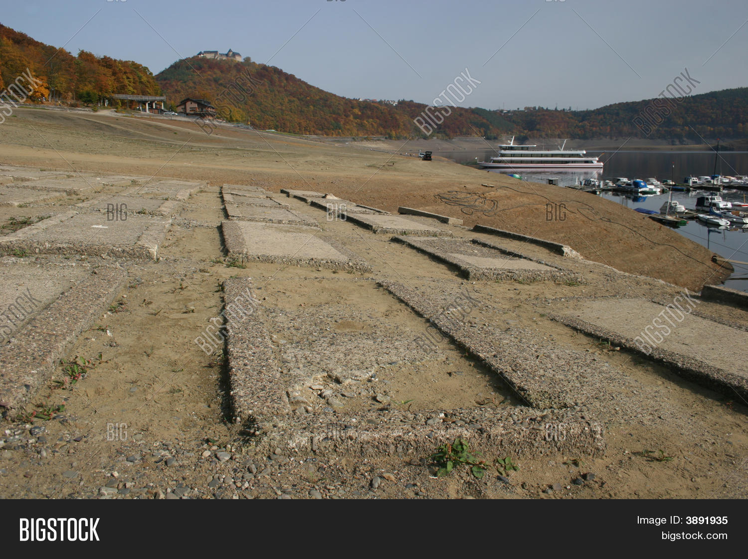 Empty Reservoir Image & Photo (Free Trial) | Bigstock