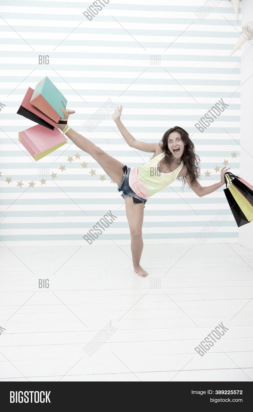 Shopping Hunter Woman Image & Photo (Free Trial) | Bigstock