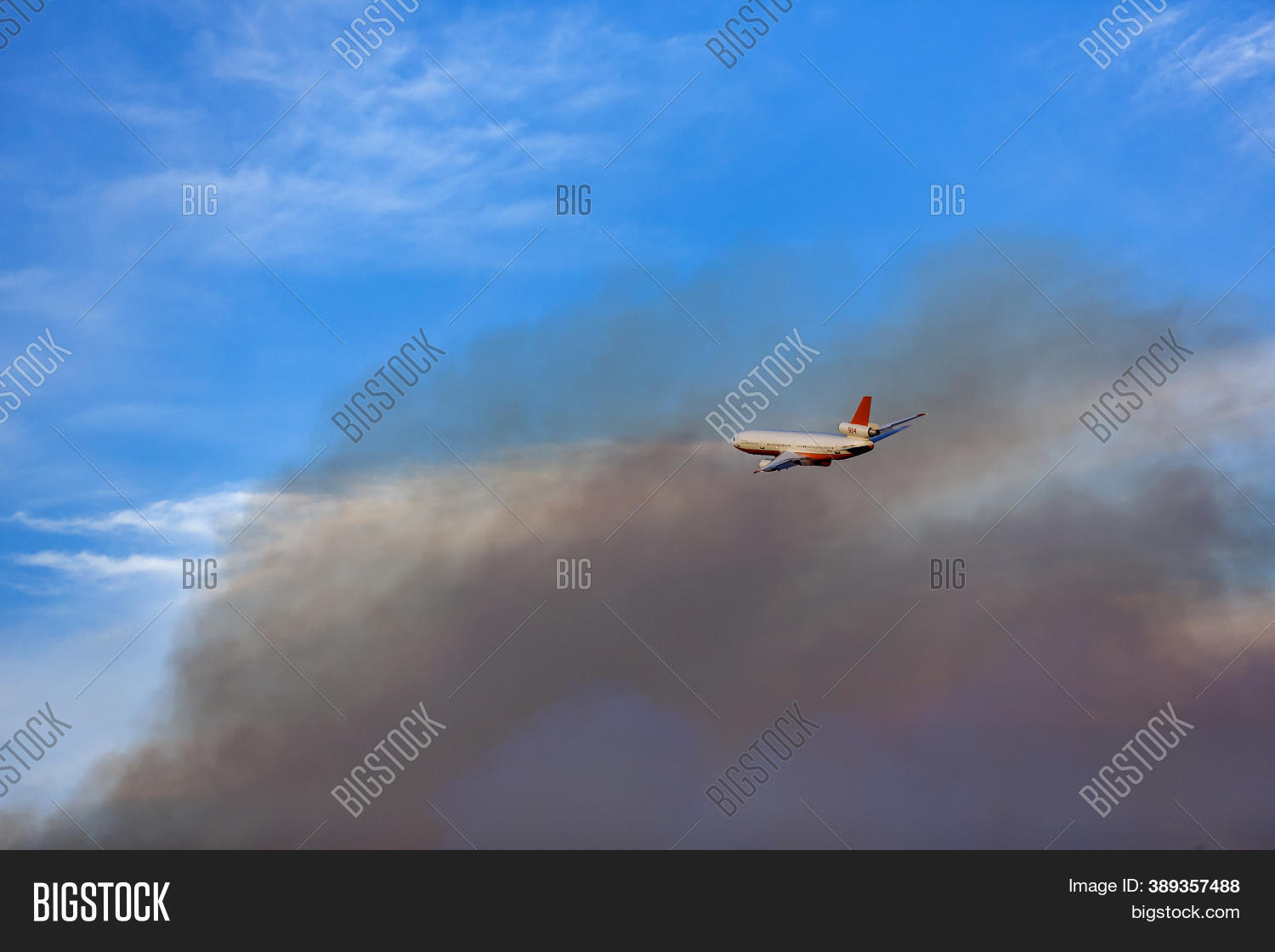 Fire Plane Flying Image & Photo (Free Trial) | Bigstock
