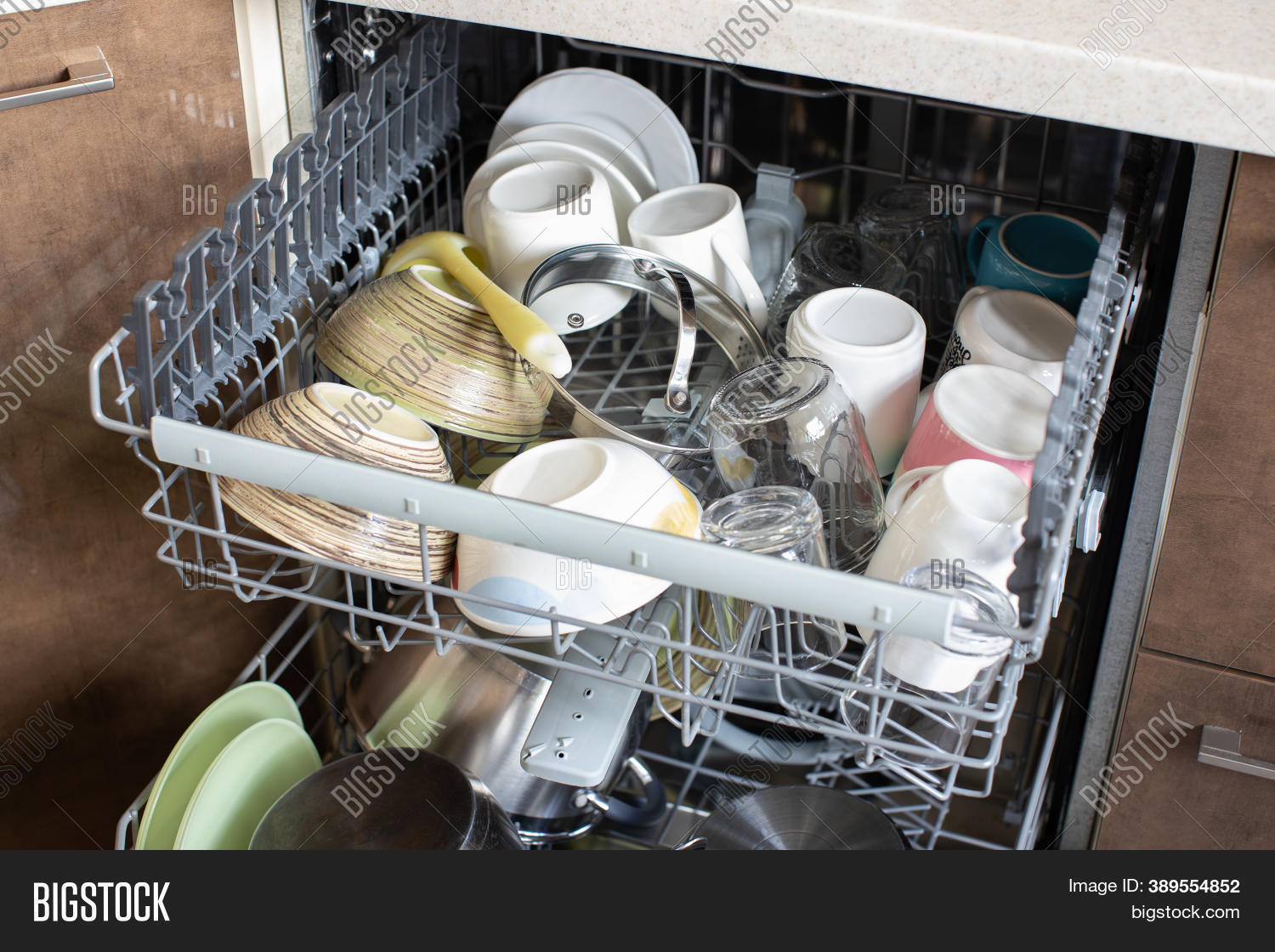 Clean Dishes Image & Photo (Free Trial) | Bigstock