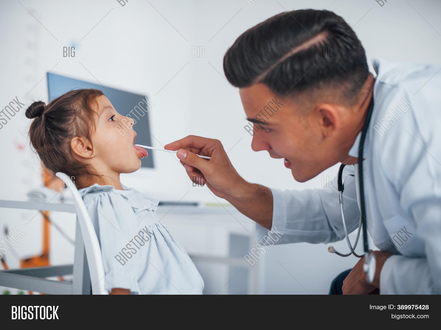 Uses Tonsil Check Image & Photo (Free Trial) | Bigstock