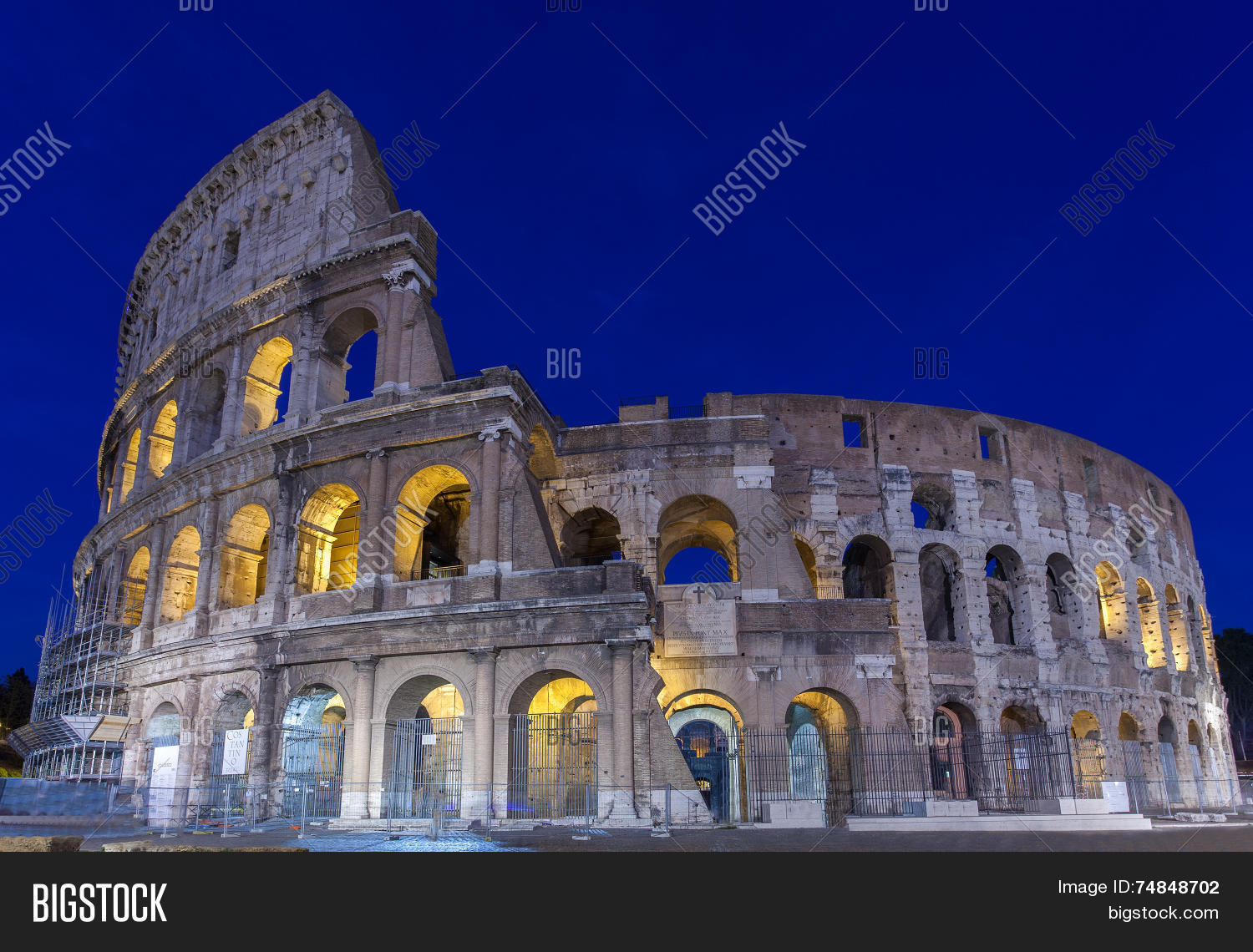 Colosseum in Rome Stock Photo & Stock Images | Bigstock
